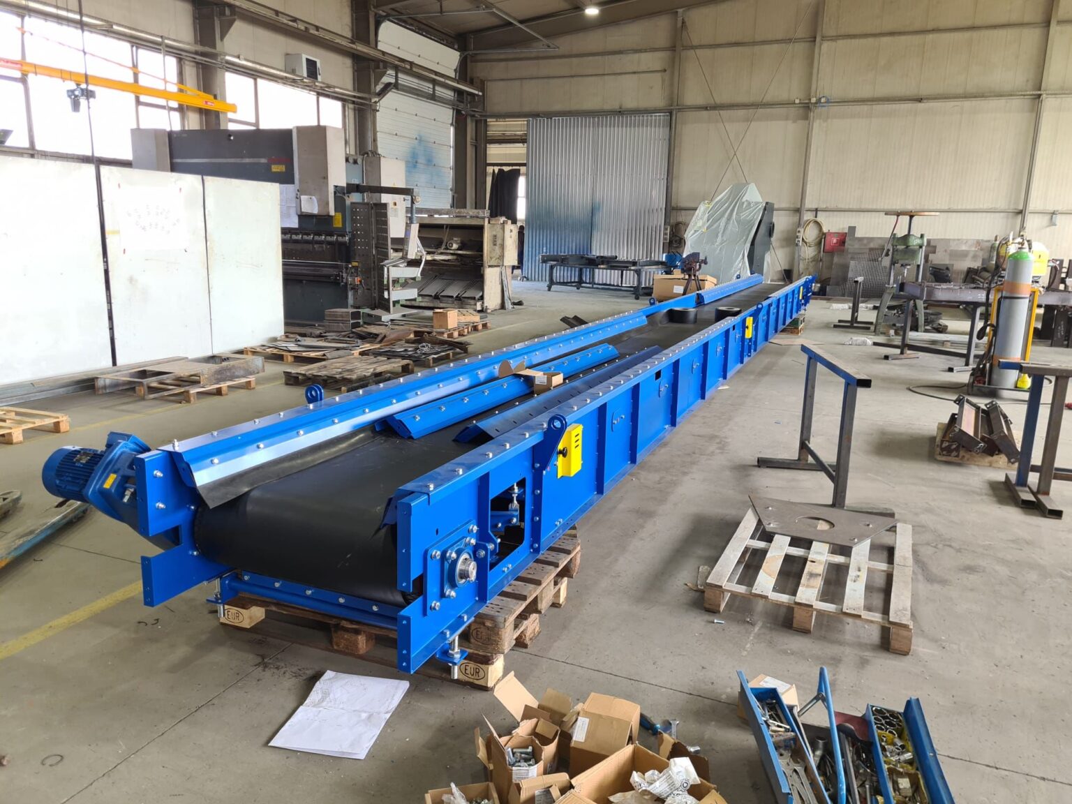 strojrem.hr – Tehnologija u transportu